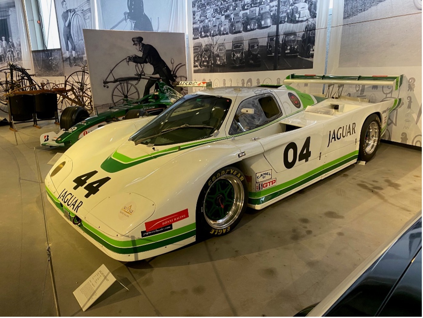 Sonderausstellung Jaguar - Pantheon Basel